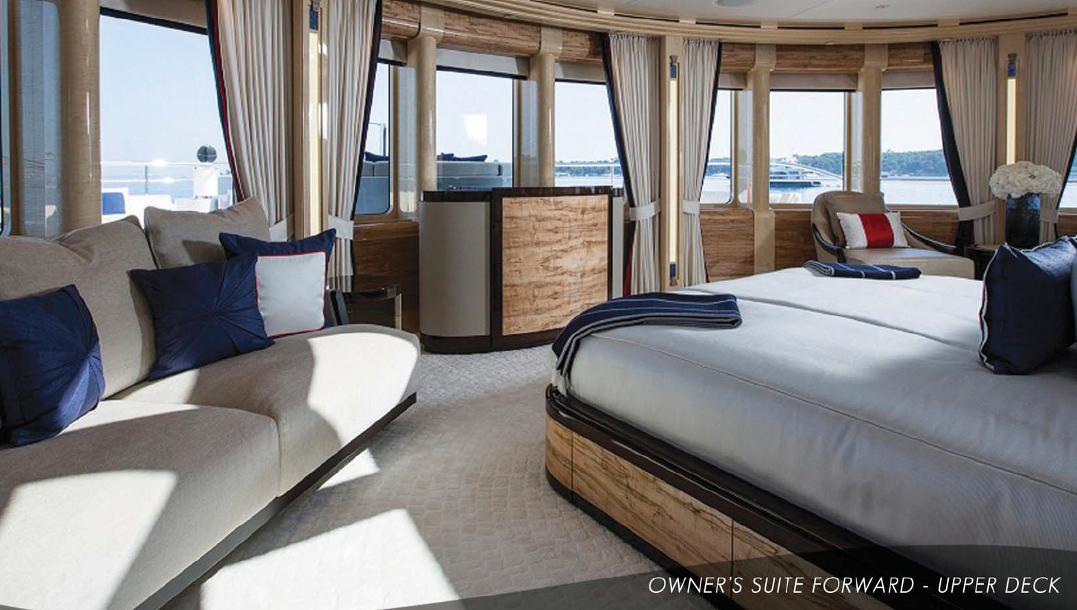 Motor Yacht Excellence V for Charter in Франция - Yachting Alliance ...